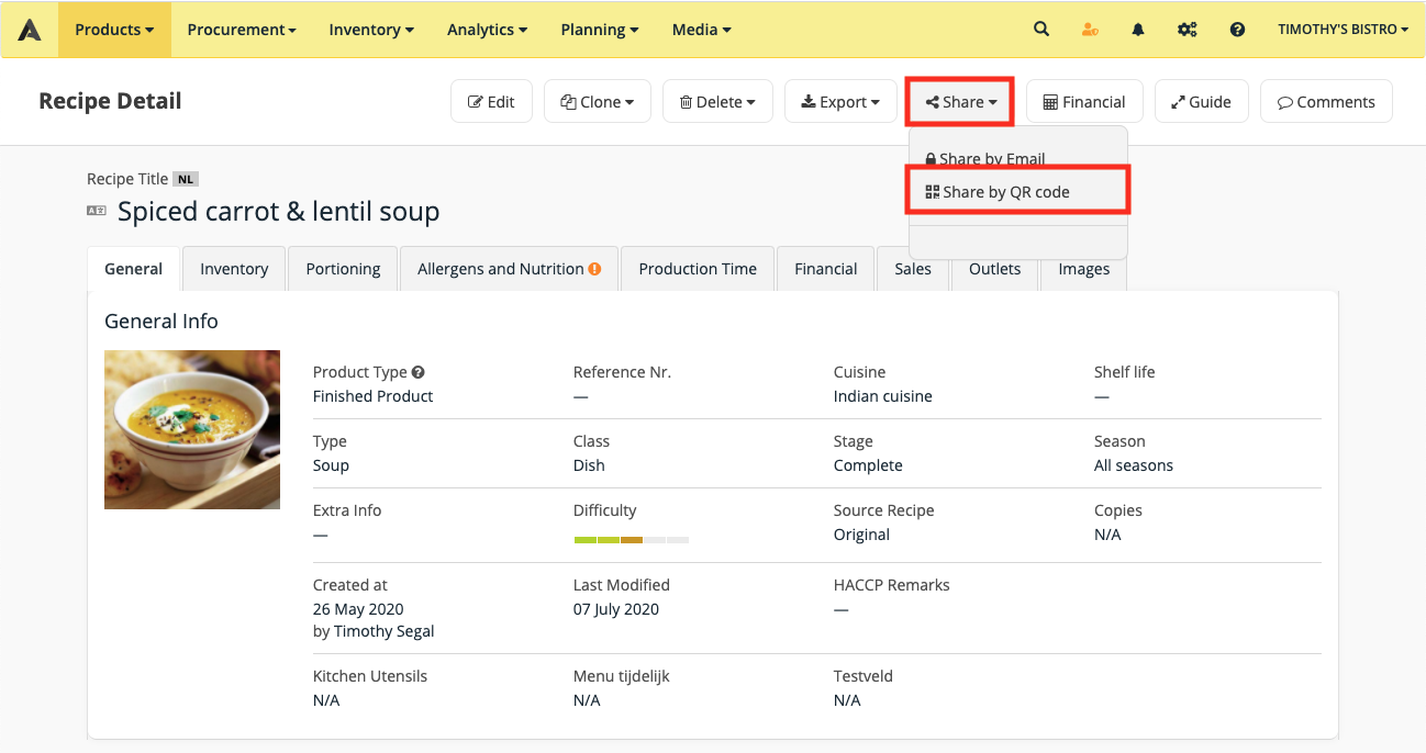 How can I share recipes using a QR code?